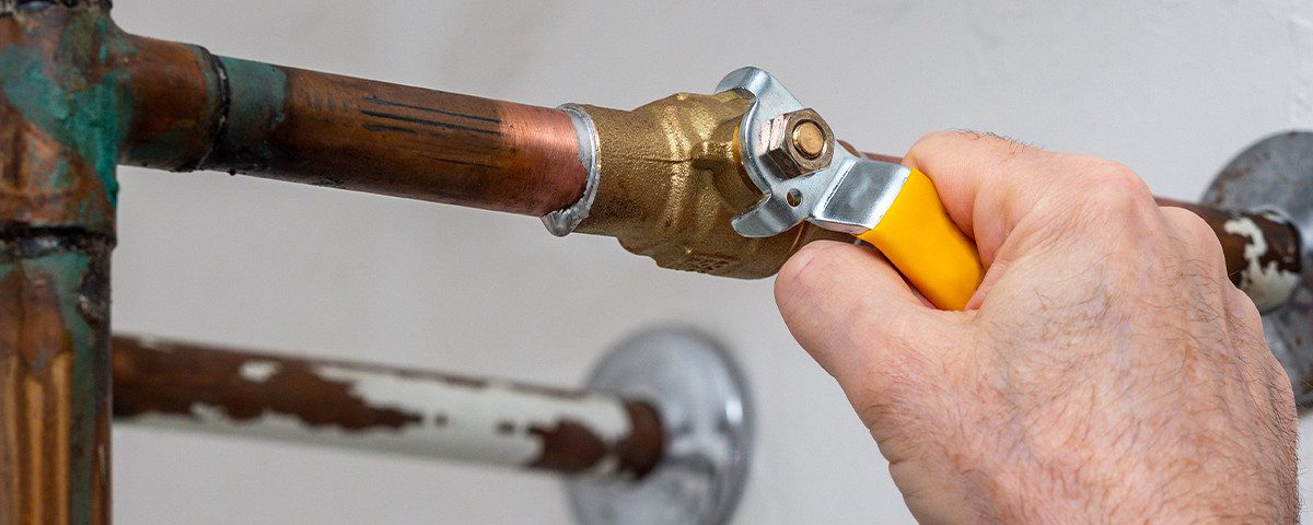 Plumbing Checklists: Must-Do Plumbing Checks Before You Leave